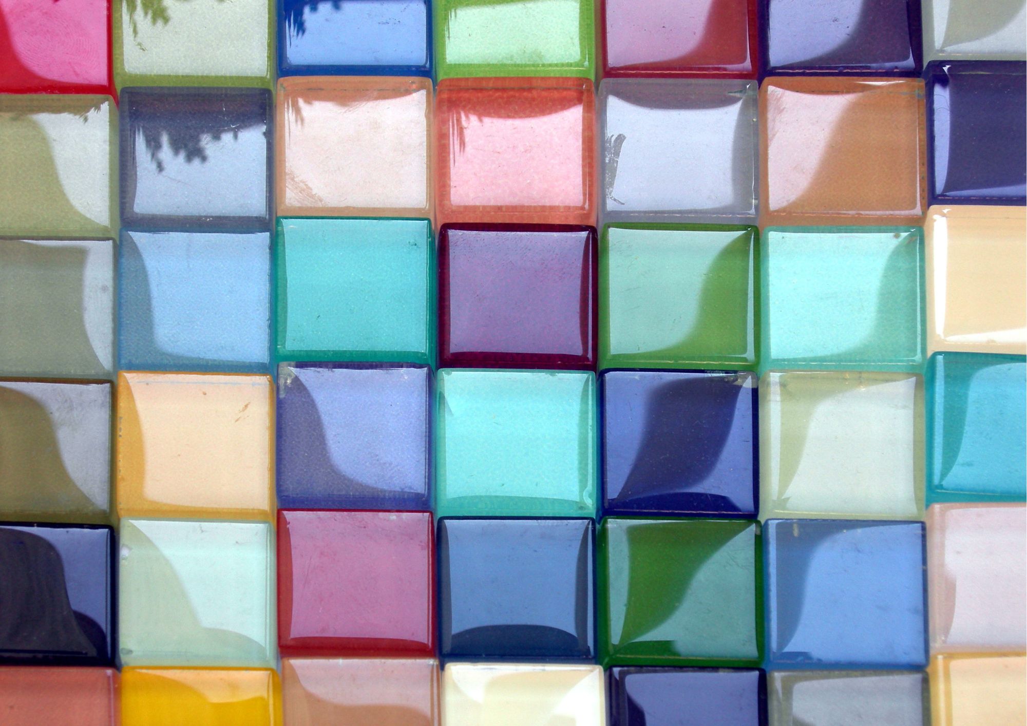 How To Choose The Right Tile Colours For Your Kitchen: 5 Design Tips & Trends - Bridport Glass ...